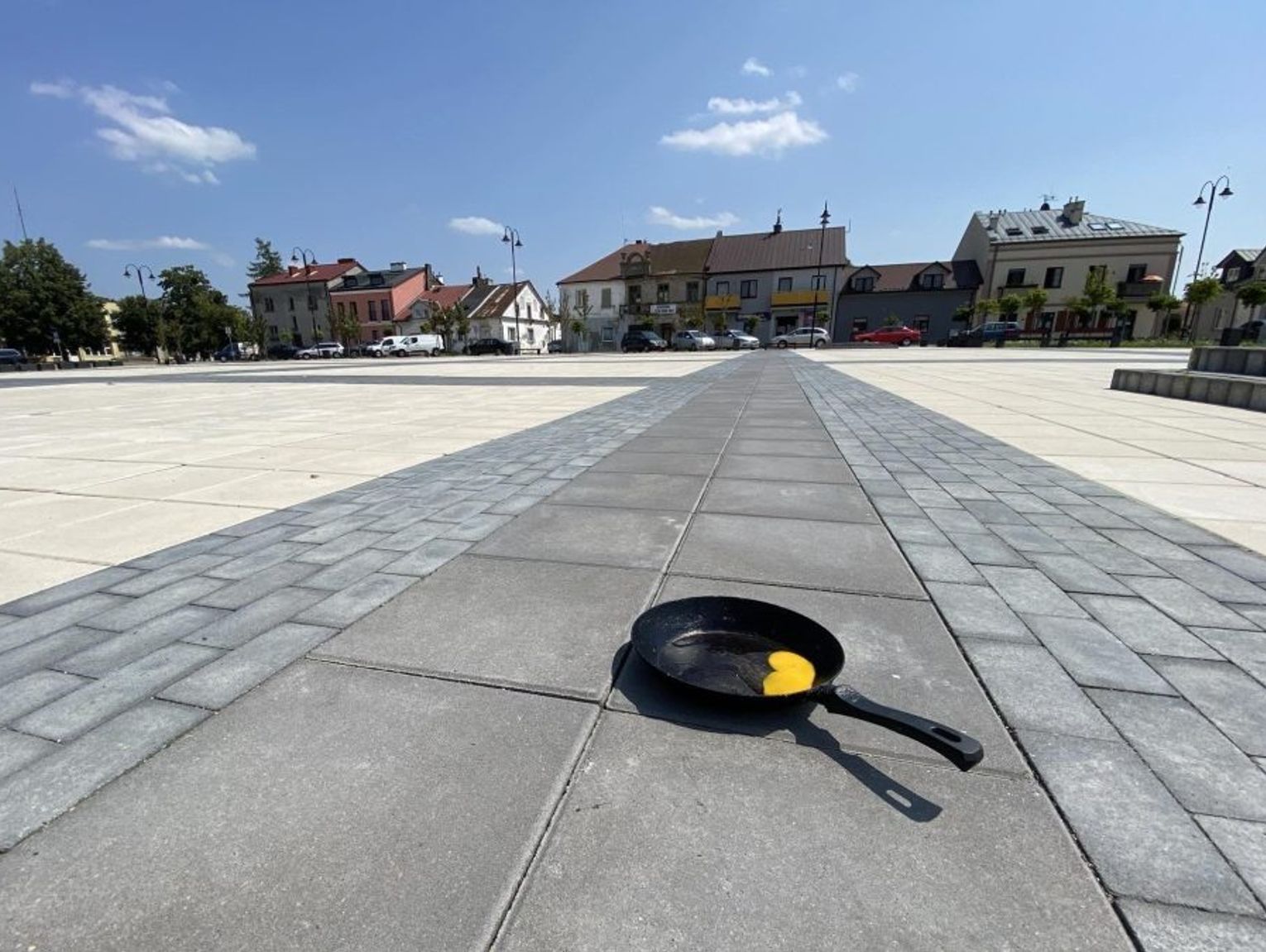 Smażą jajka w centrum miast. Zobacz, jak działa betonoza