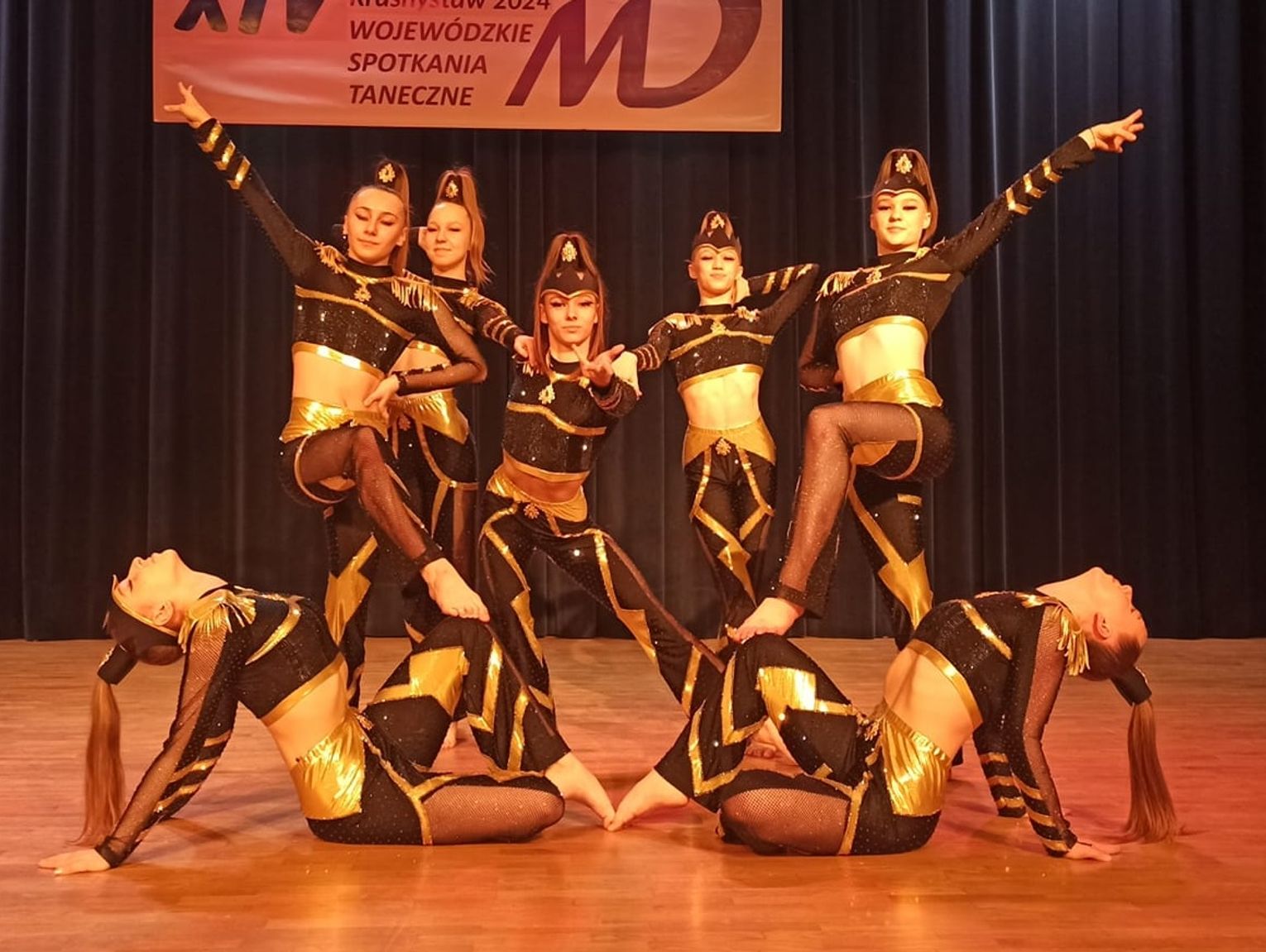 Tancerki triumfują na parkietach KDK