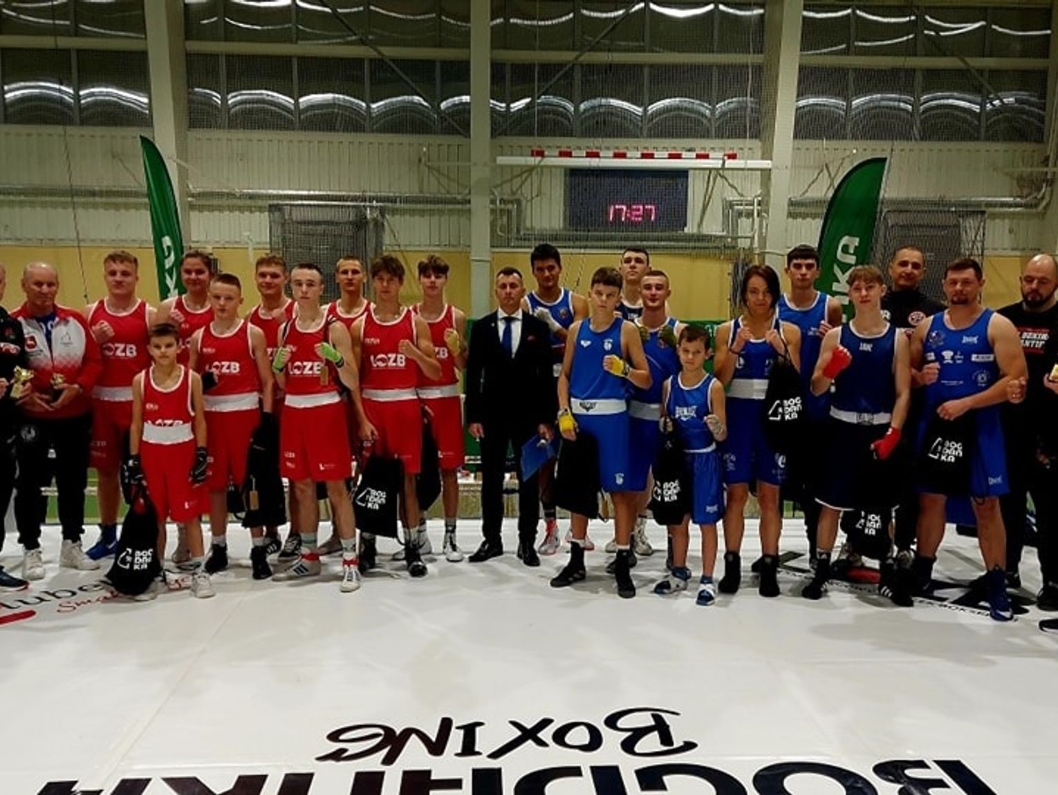 Triumfowali w ringach Łęcznej